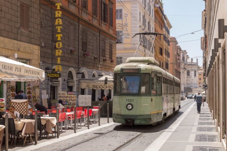 How to Use Rome’s Public Transportation System Like a Local